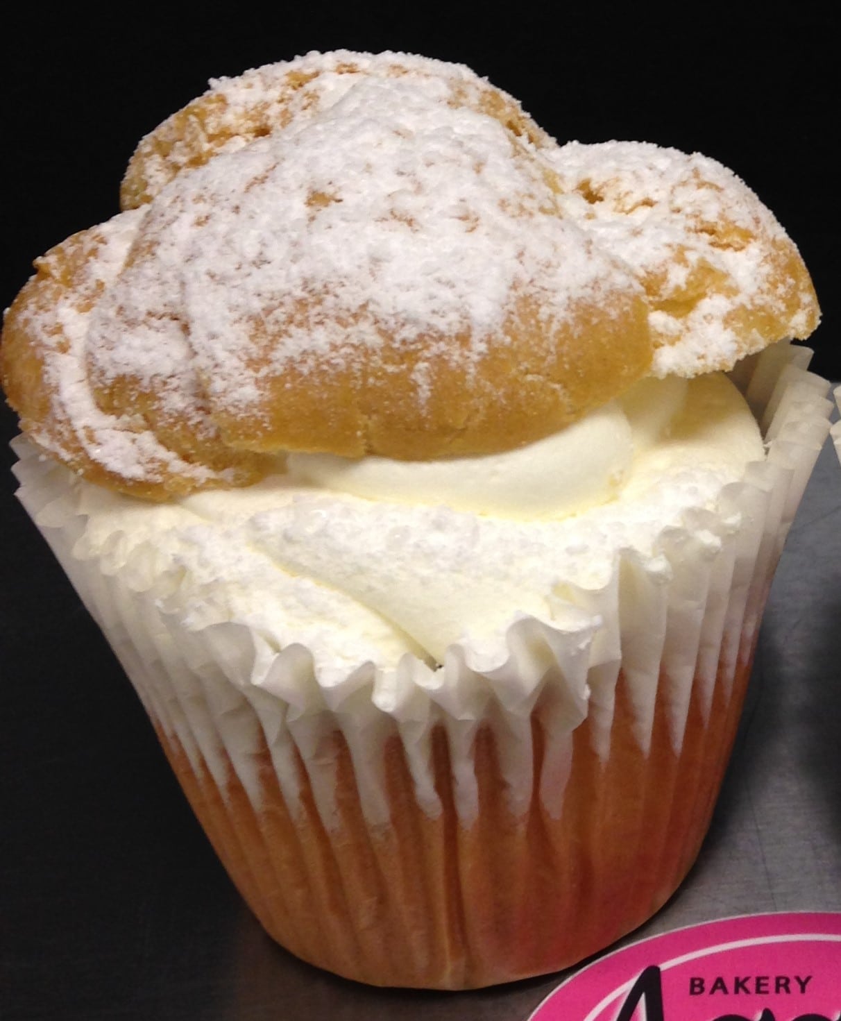 Jumbo Cream Puff Cupcakes - 6 pack, vanilla - Aggie's Bakery & Cake Shop